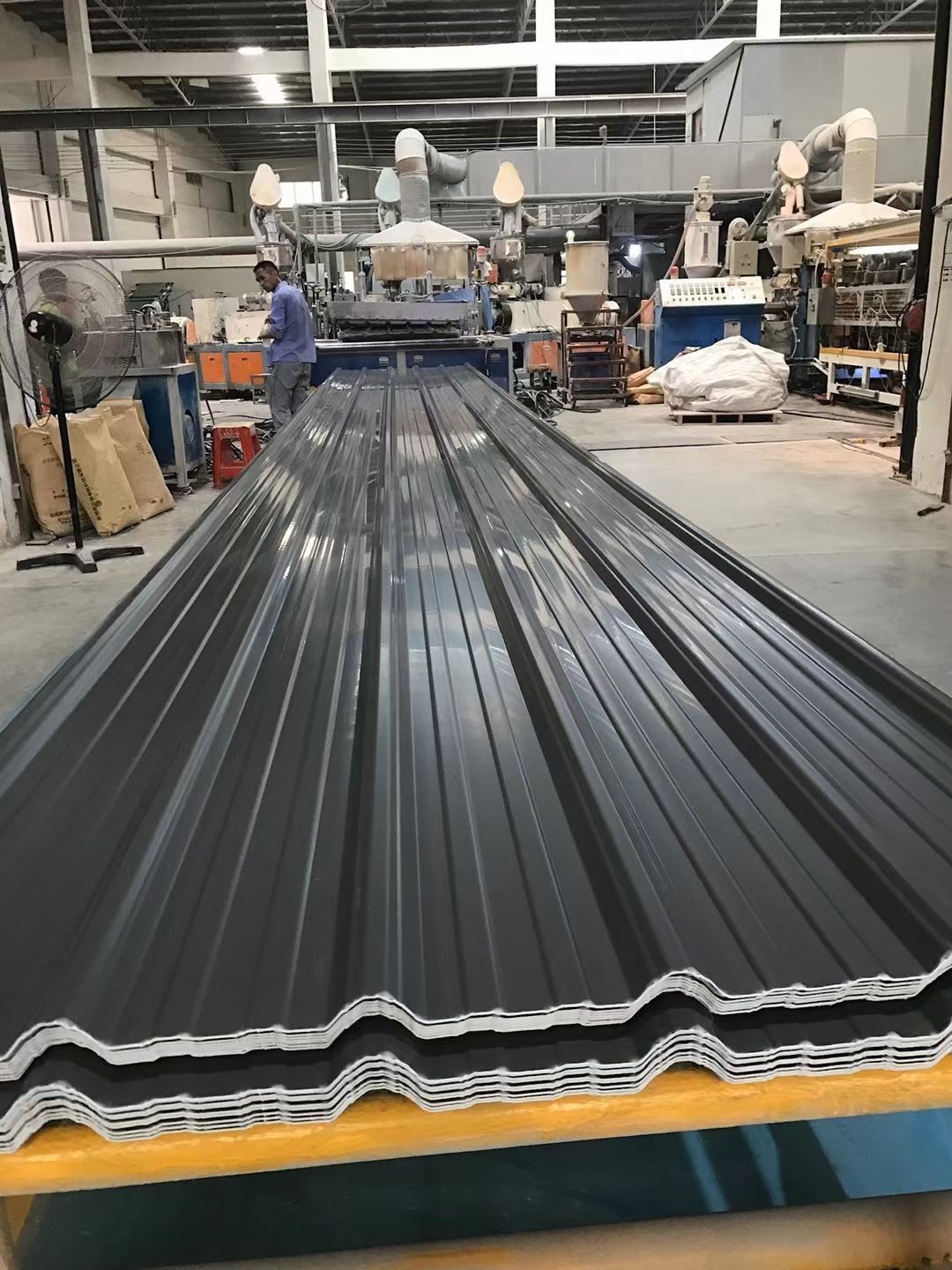 Upvc Trapezoidal Roofing Sheets Corrugated Roof Tile 930mm Width