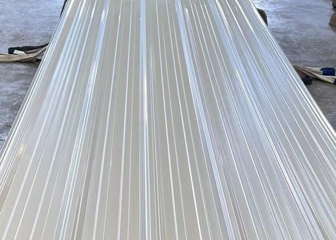 Long Lifespan 2.0mm PVC Roof Tiles Color Lasting Weather Resistant